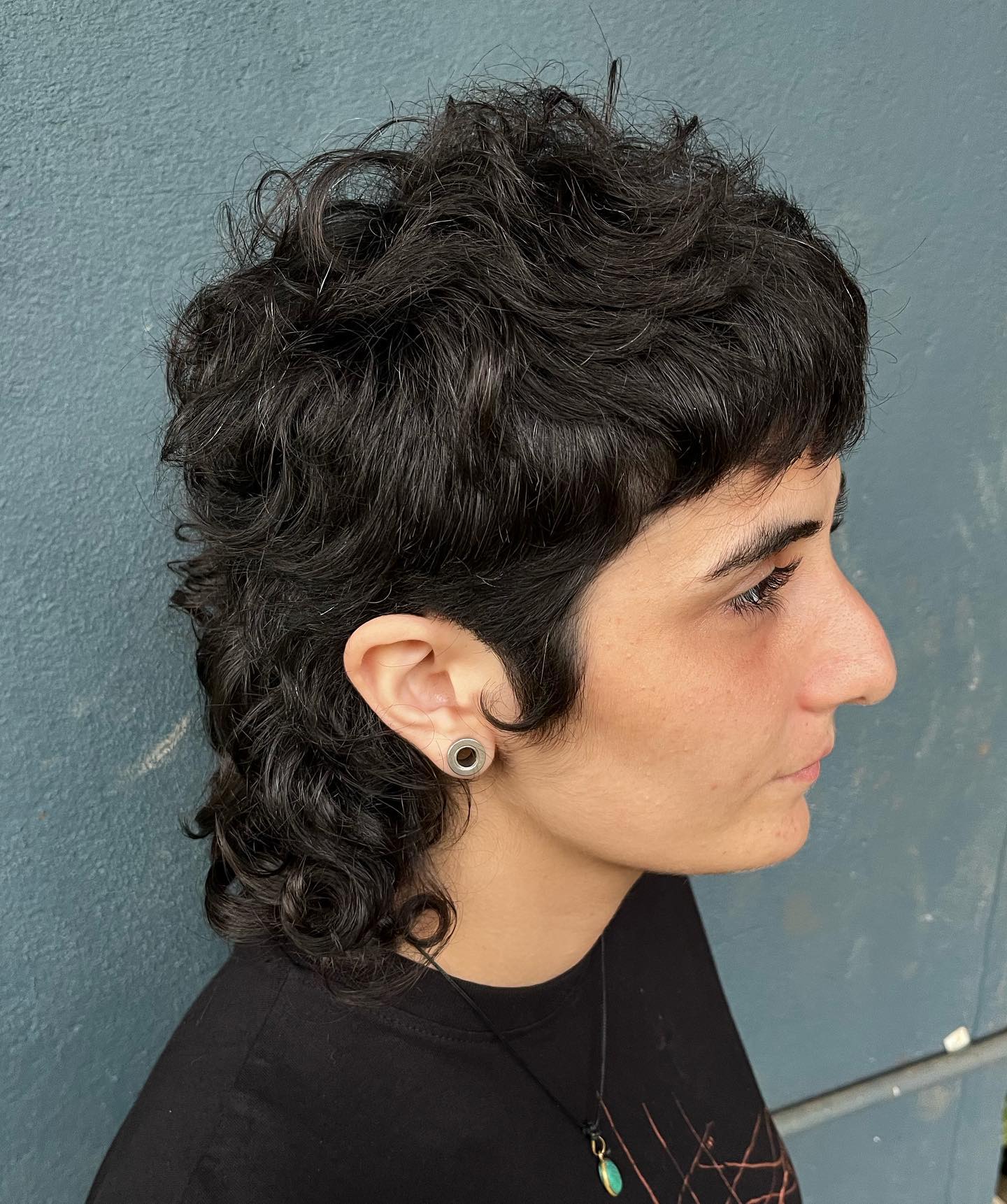 10 Short Curly Hairstyles for Women