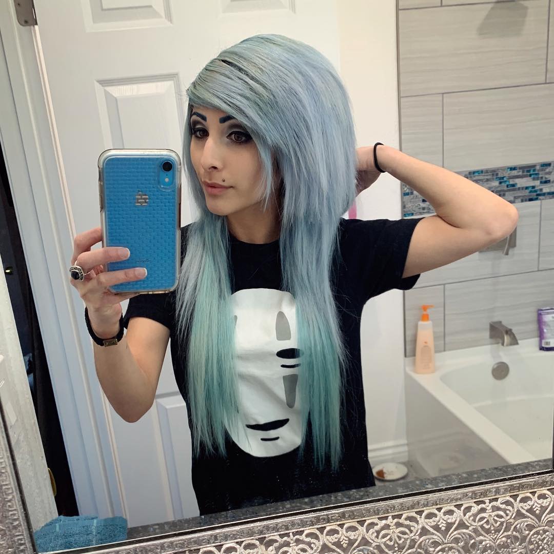 12 Emo Scene Hairstyles for a Throwback